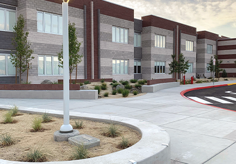 Desk Wrap Partition - HCD Magazine